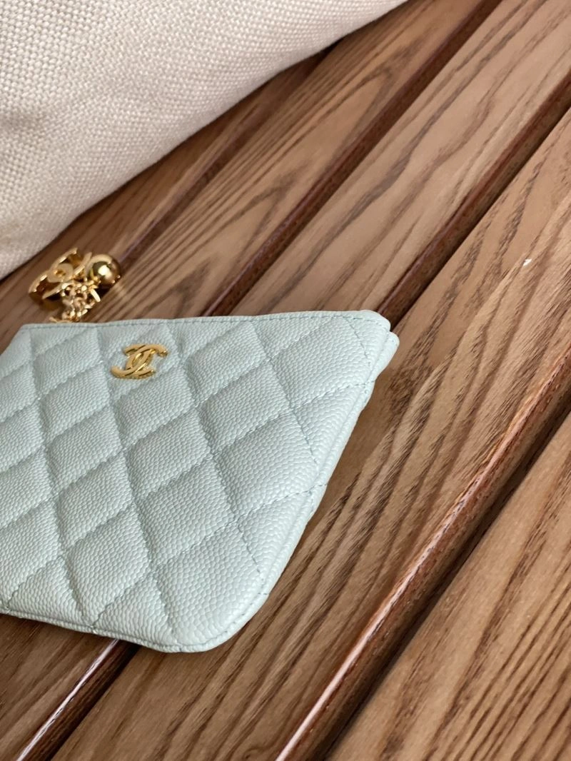 Value-priced Chanel Clutch Bags