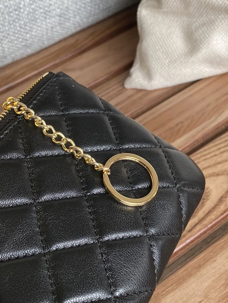 Top match Chanel Clutch Bags