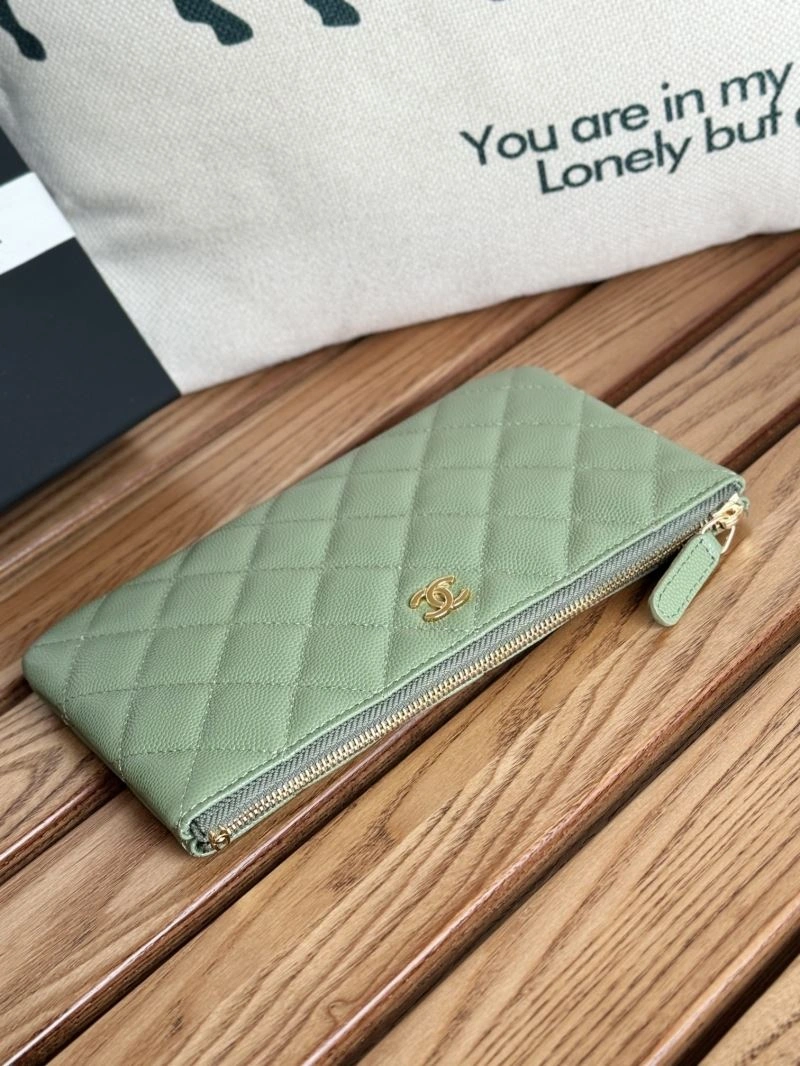 Reasonably priced Chanel Clutch Bags