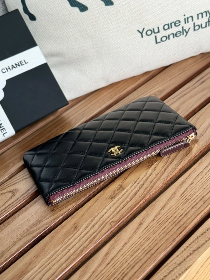 Indistinguishable Chanel Clutch Bags