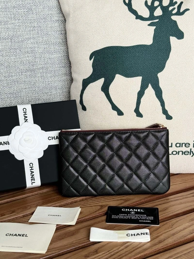 Accurate model Chanel Clutch Bags