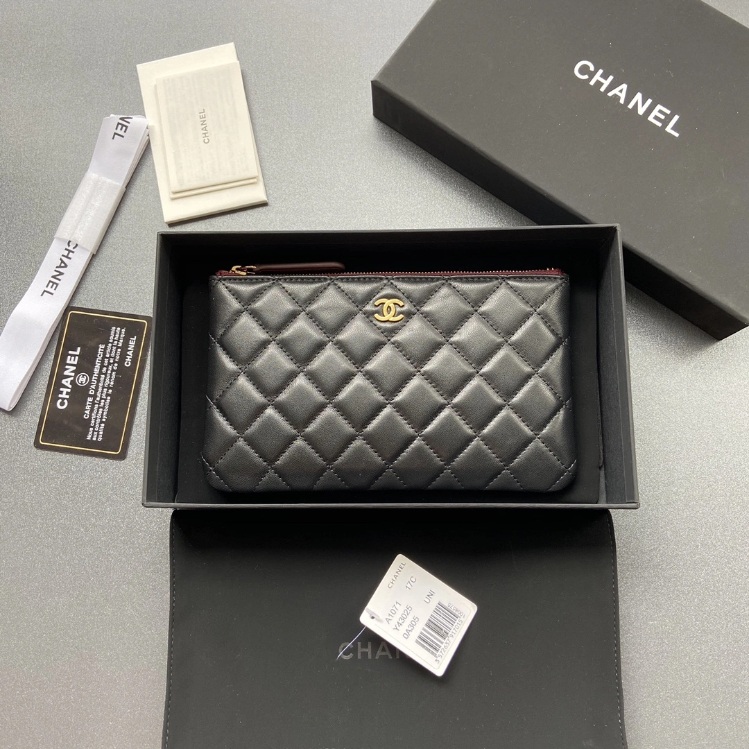 Chanel Clutch Bags