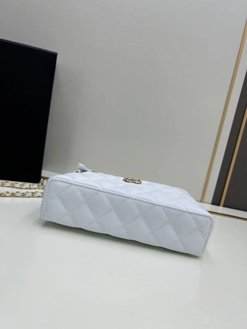 Cut-rate Chanel Cosmetic Bags