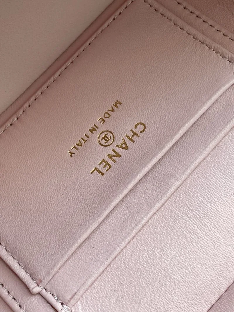Mirror quality Chanel Cosmetic Bags