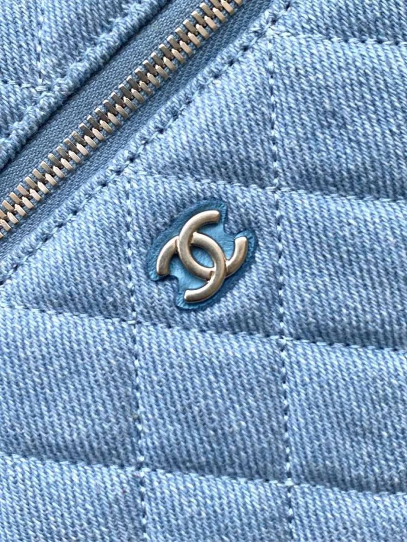 Legit Chanel Cosmetic Bags