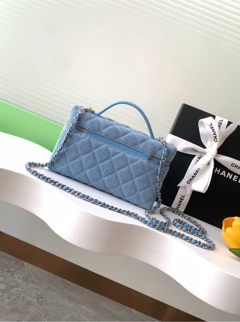 Cut-rate Chanel Cosmetic Bags