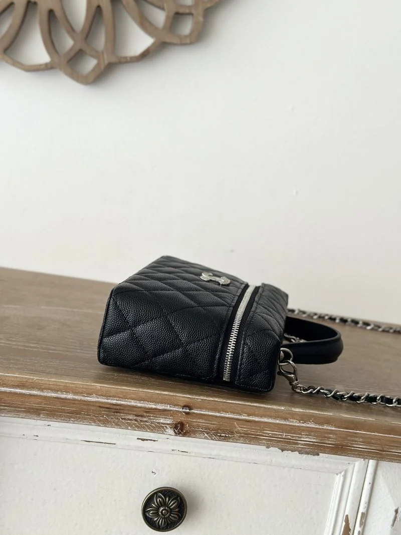Mirror quality Chanel Cosmetic Bags