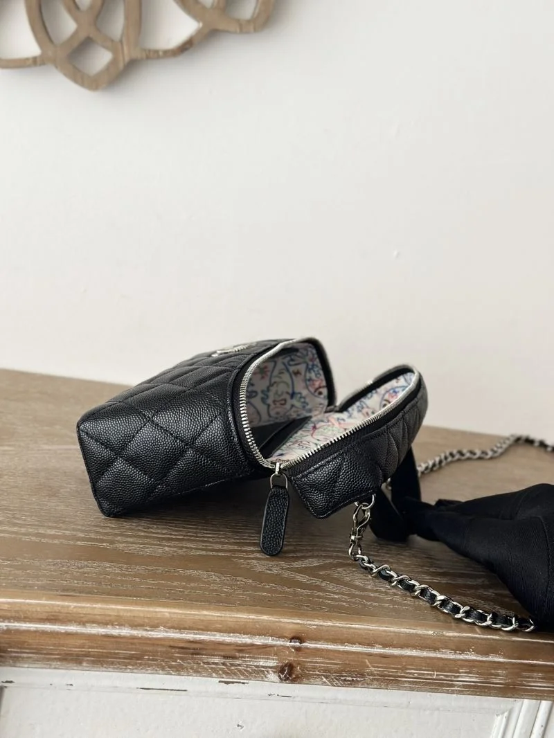 Mirror quality Chanel Cosmetic Bags