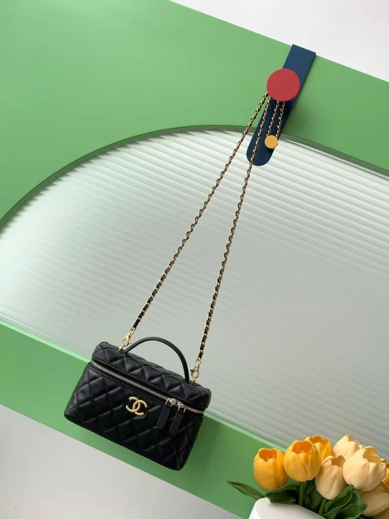 Accurate model Chanel Cosmetic Bags