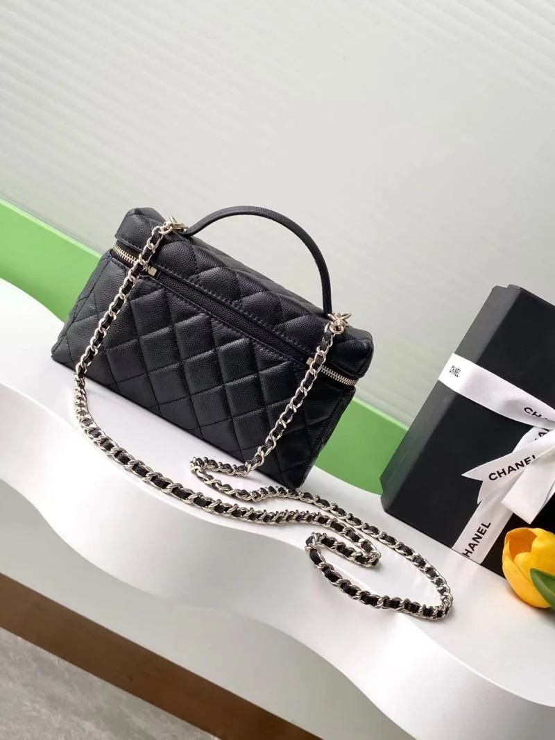 Accurate model Chanel Cosmetic Bags
