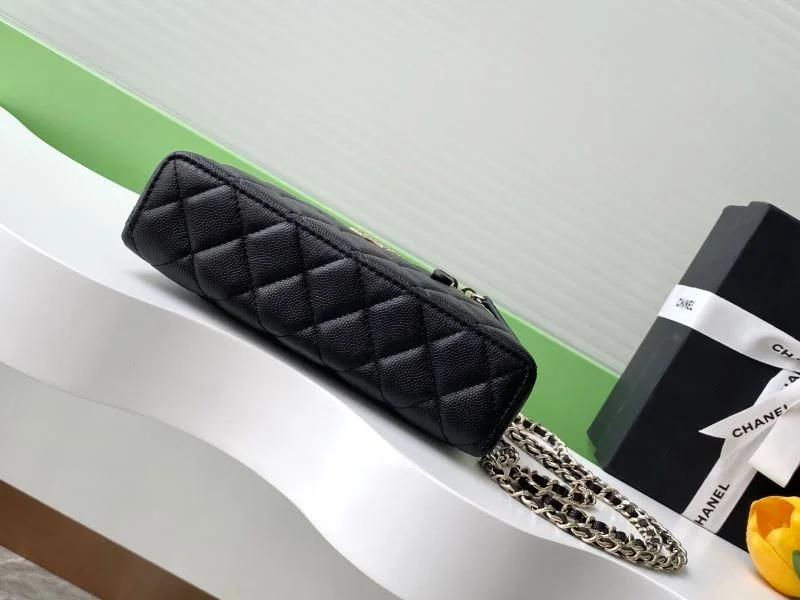 Accurate model Chanel Cosmetic Bags
