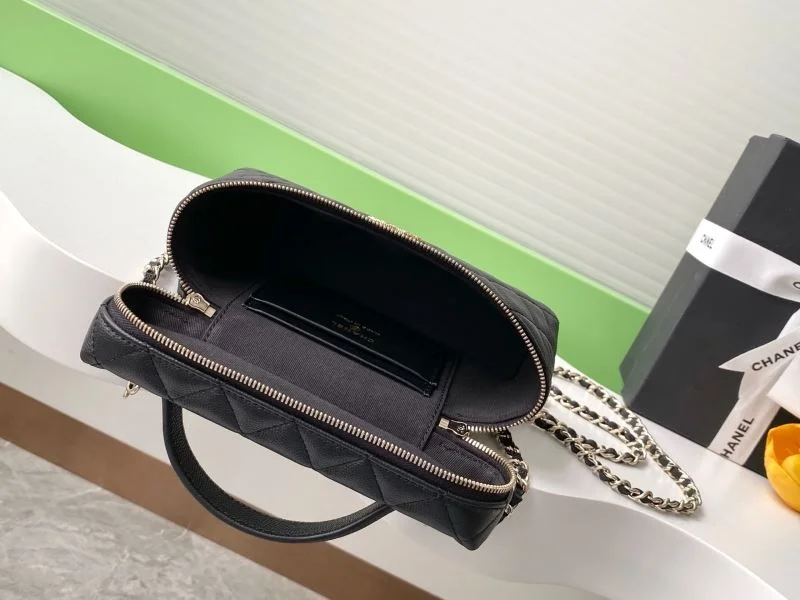 Accurate model Chanel Cosmetic Bags