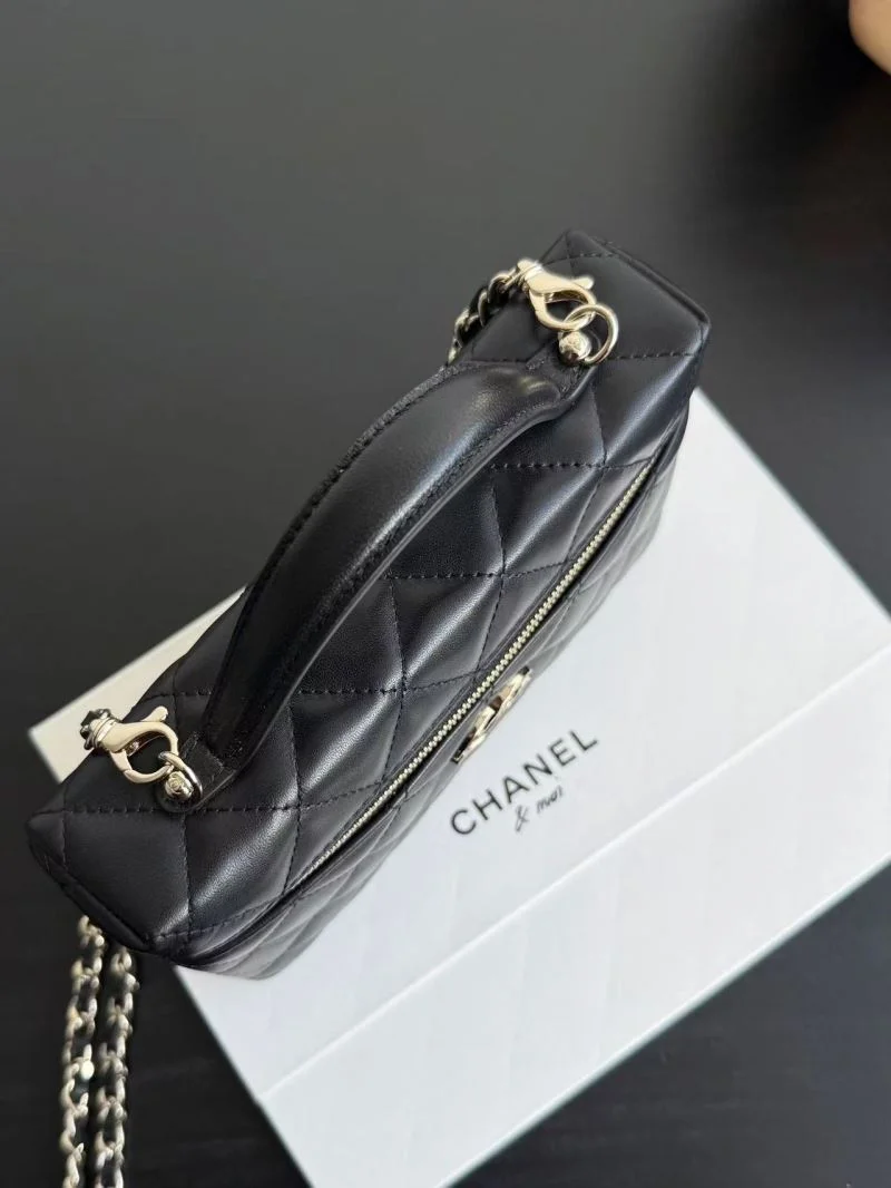 High accuracy Chanel Cosmetic Bags