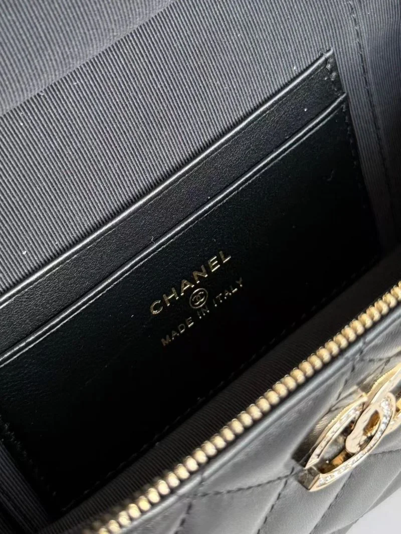 High accuracy Chanel Cosmetic Bags