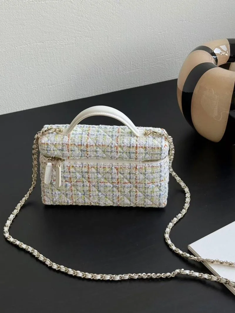 High accuracy Chanel Cosmetic Bags