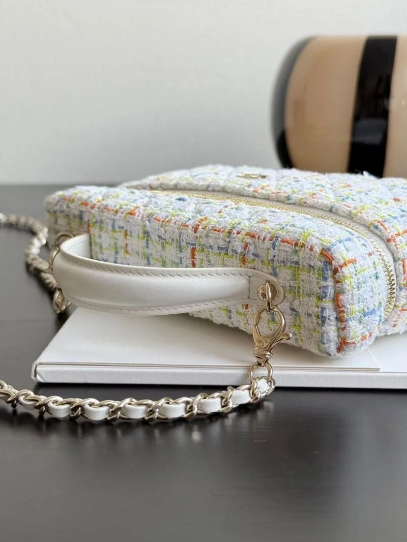 High accuracy Chanel Cosmetic Bags