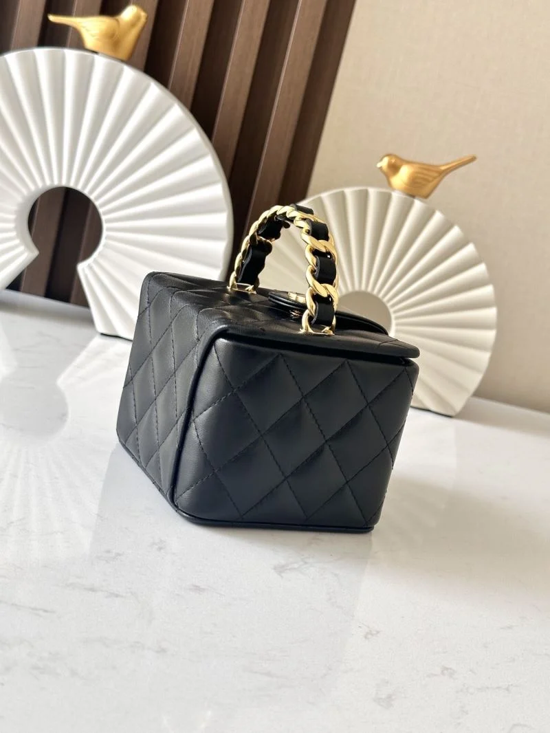 Brand-original Chanel Cosmetic Bags