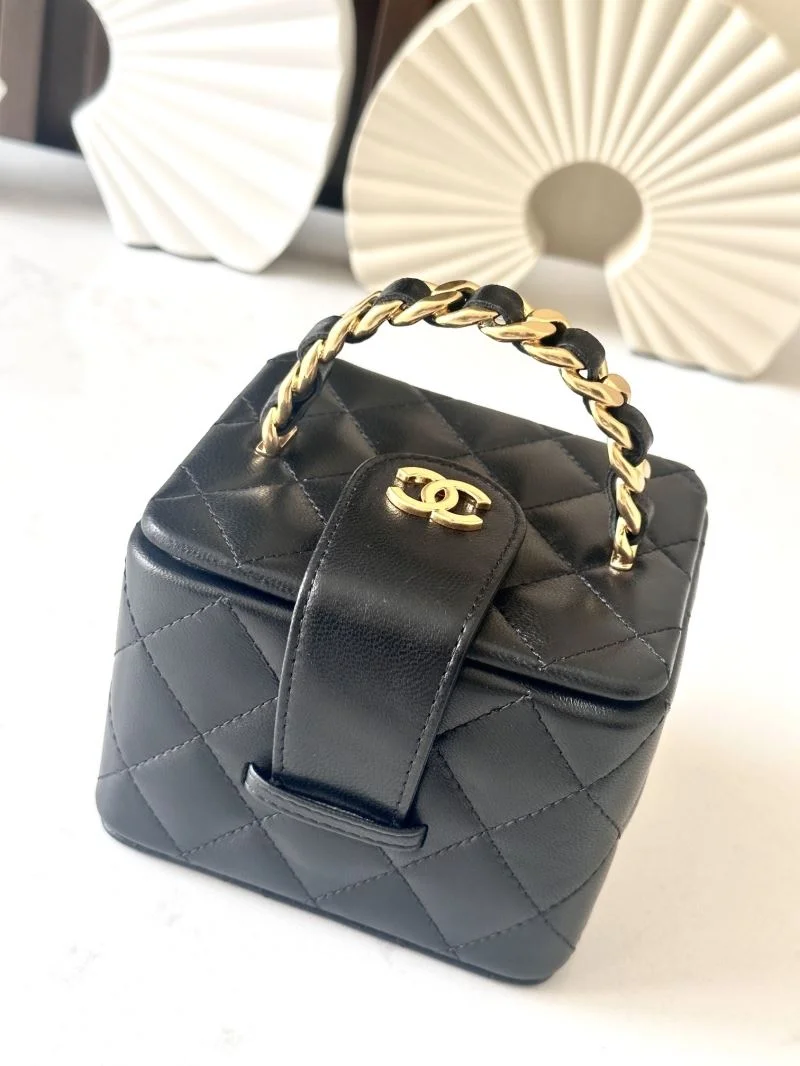 Brand-original Chanel Cosmetic Bags