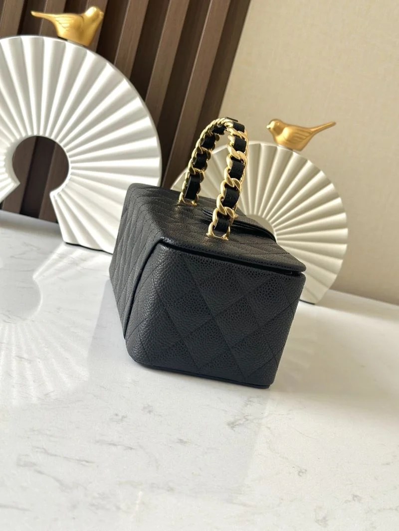 High fidelity Chanel Cosmetic Bags