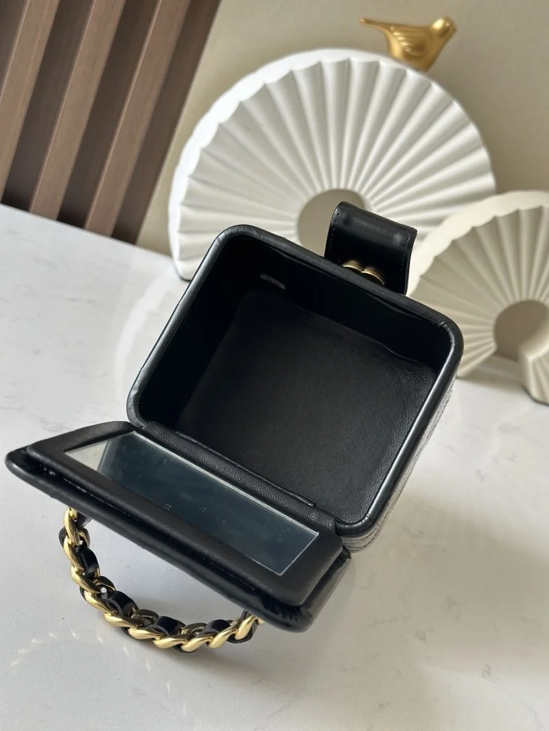 Mirror quality Chanel Cosmetic Bags