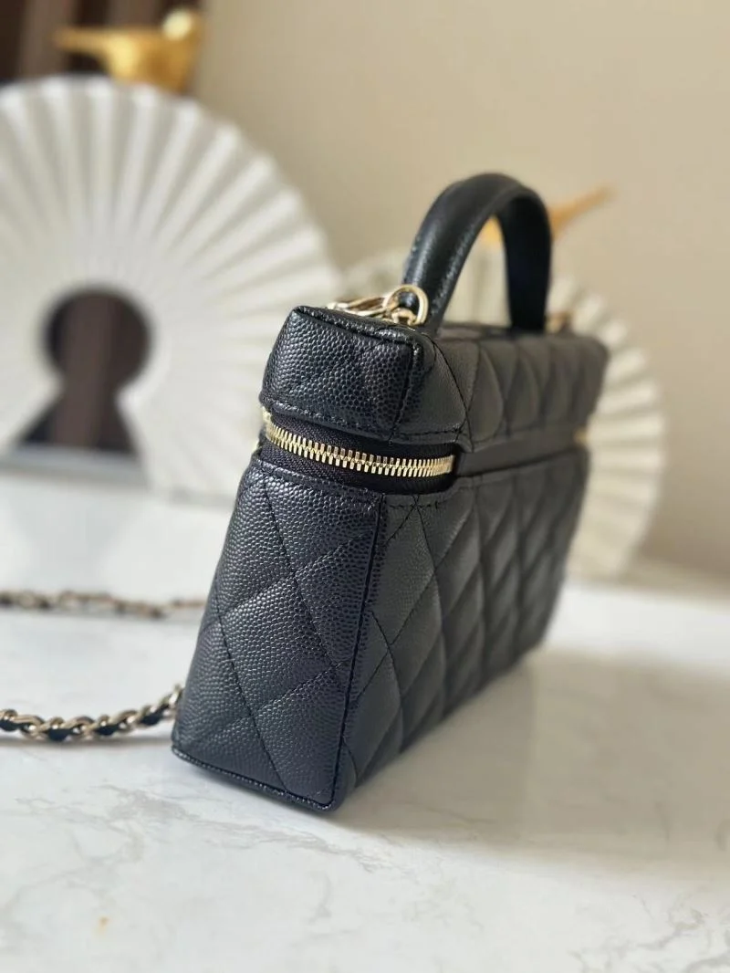 Mirror quality Chanel Cosmetic Bags