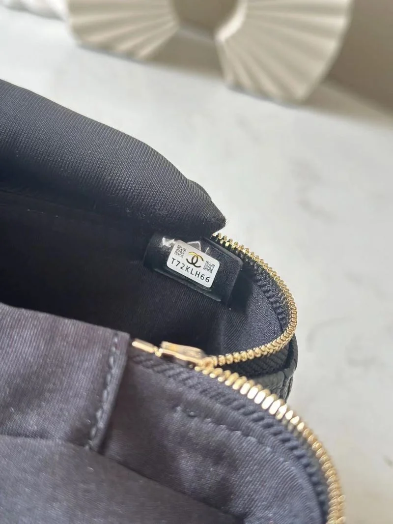 Mirror quality Chanel Cosmetic Bags