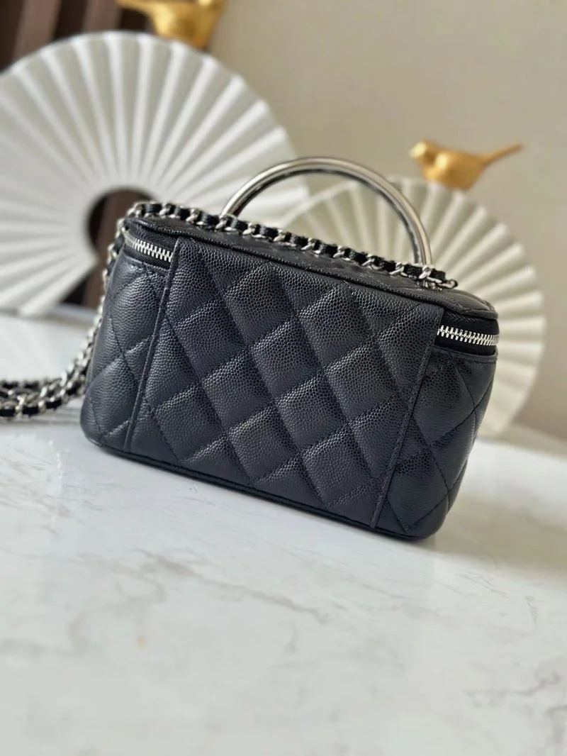 High fidelity Chanel Cosmetic Bags