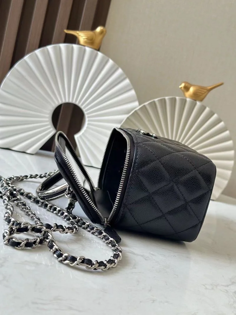 High fidelity Chanel Cosmetic Bags