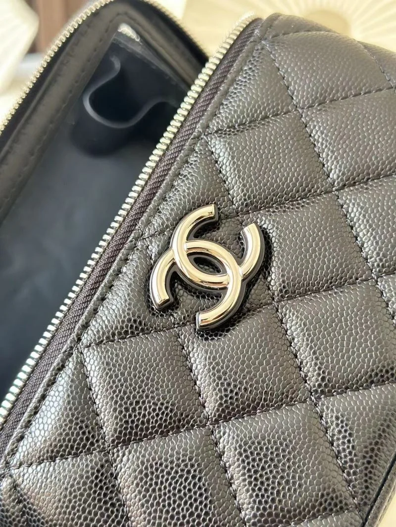 High fidelity Chanel Cosmetic Bags