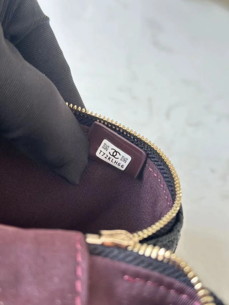 Bargain Chanel Cosmetic Bags