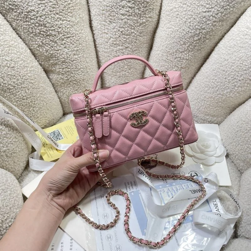 Top match Chanel Cosmetic Bags