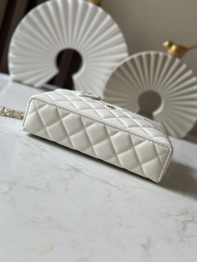 Discounted Chanel Cosmetic Bags
