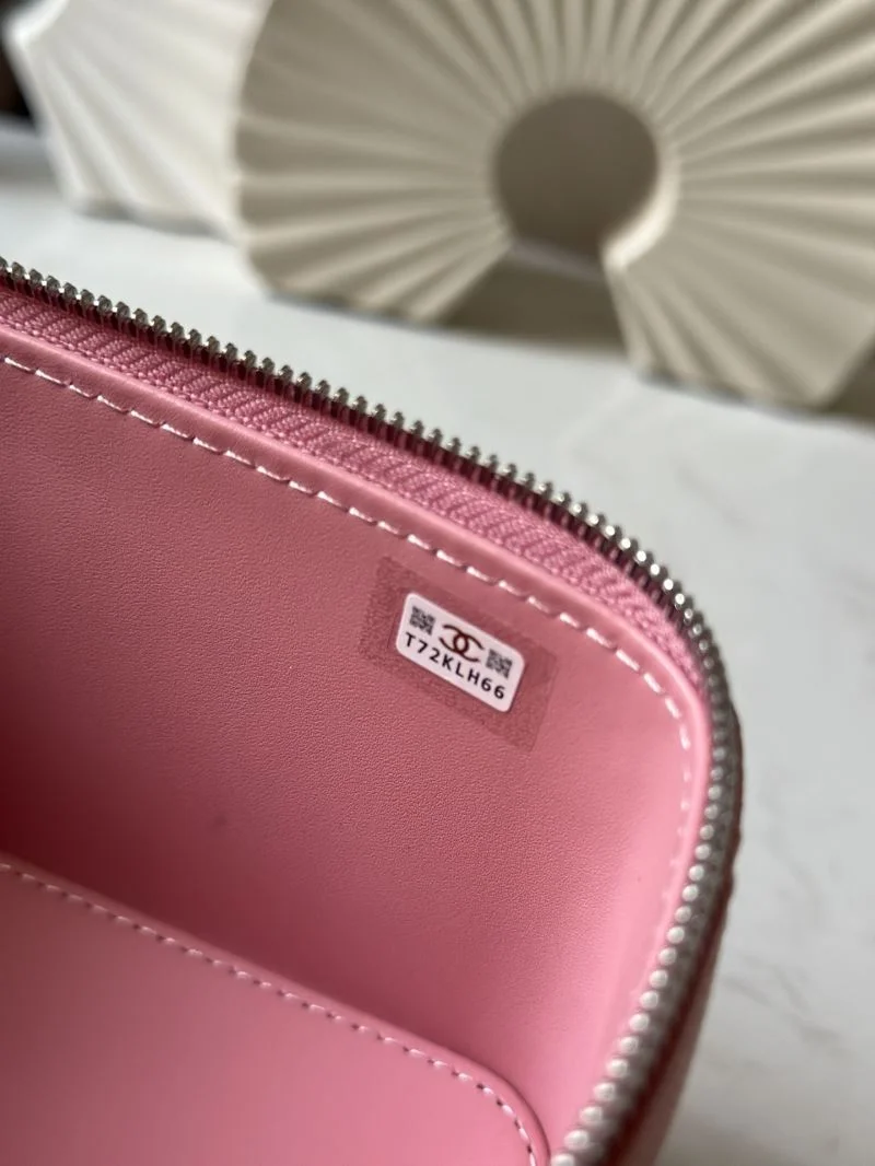 Brand-original Chanel Cosmetic Bags