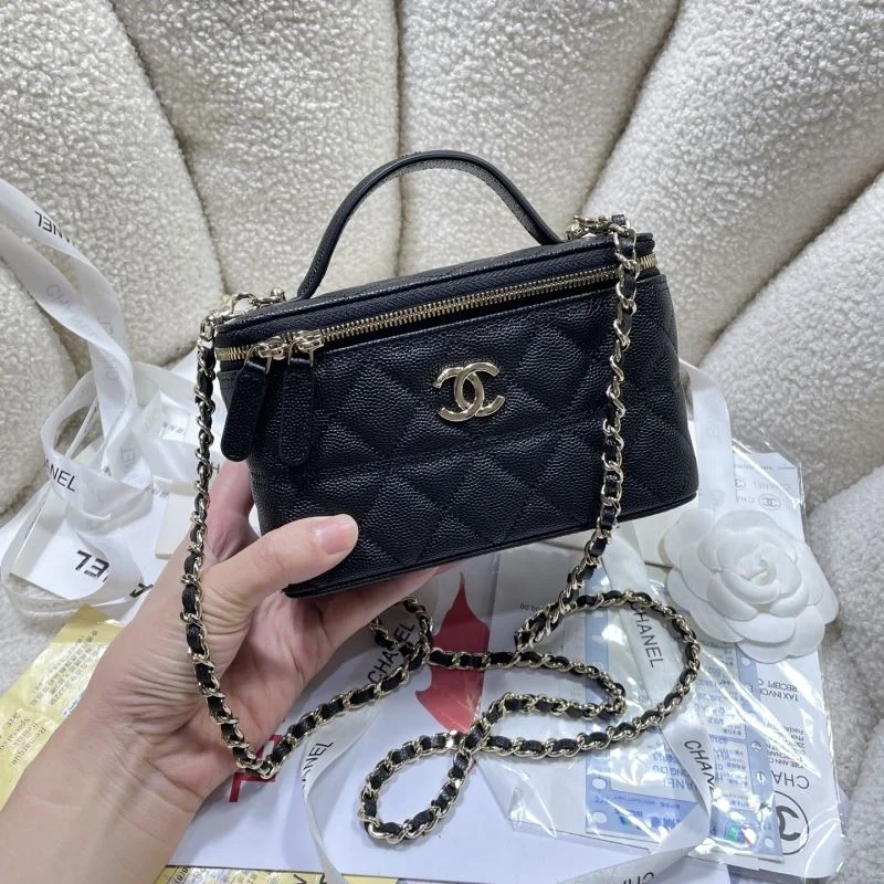 Cut-rate Chanel Cosmetic Bags