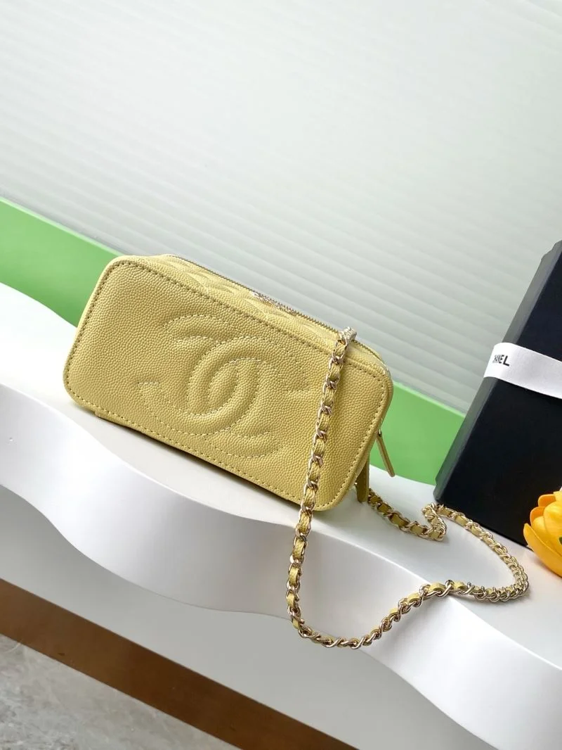 Low-cost Chanel Cosmetic Bags