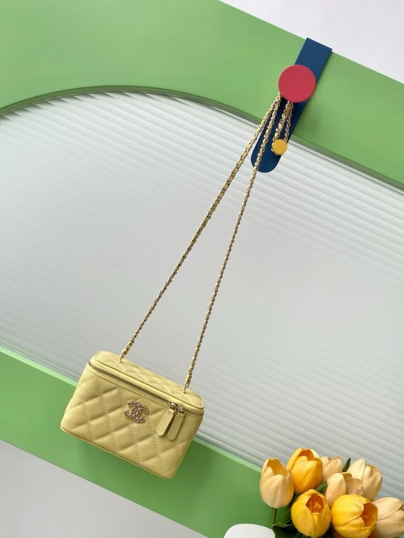Low-cost Chanel Cosmetic Bags