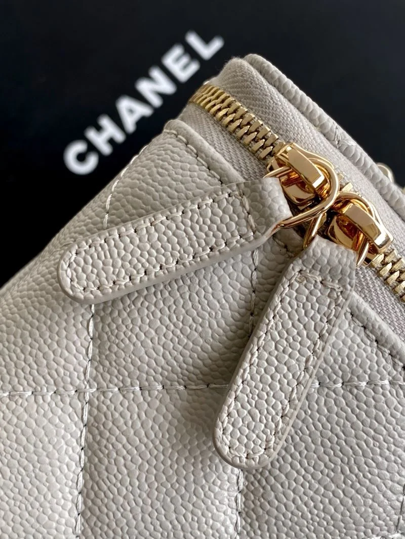 Exact replica Chanel Cosmetic Bags