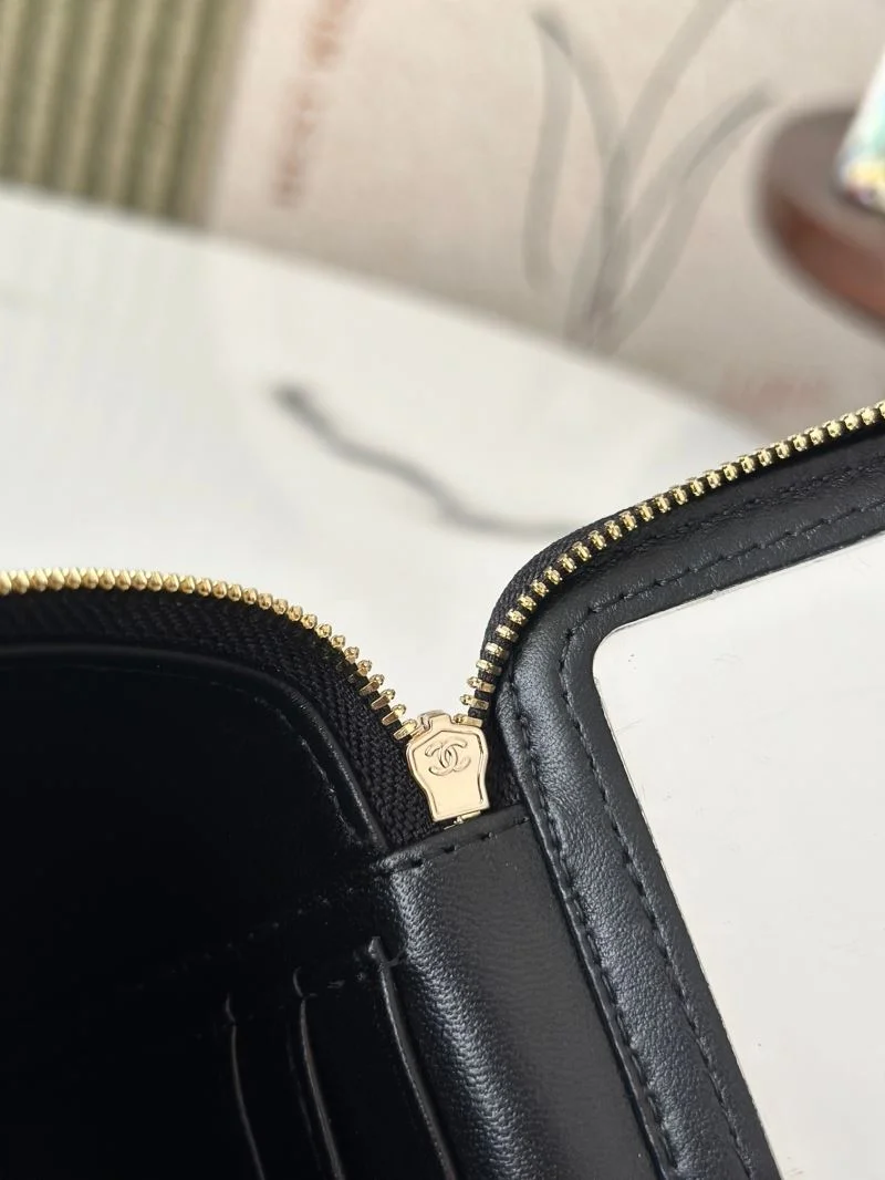 Bargain Chanel Cosmetic Bags