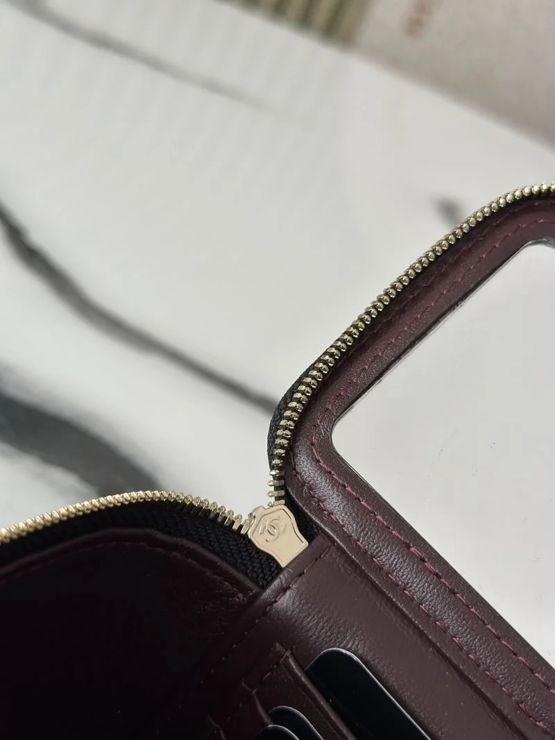 High accuracy Chanel Cosmetic Bags