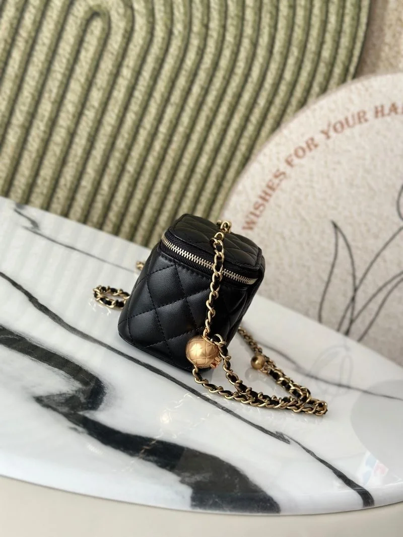 Mirror quality Chanel Cosmetic Bags