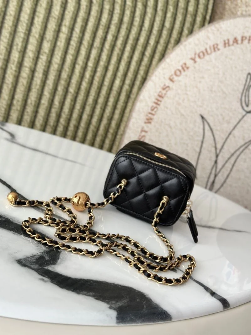 Mirror quality Chanel Cosmetic Bags