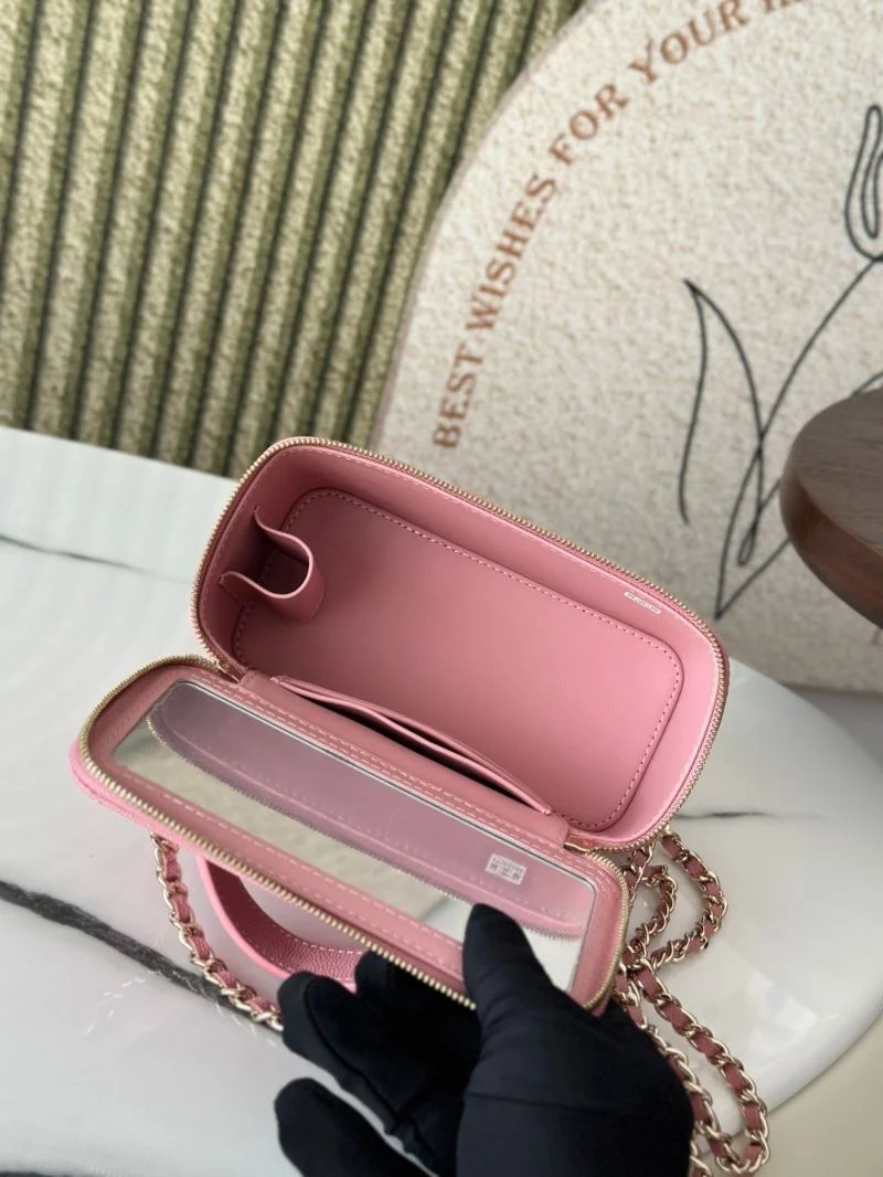 High accuracy Chanel Cosmetic Bags