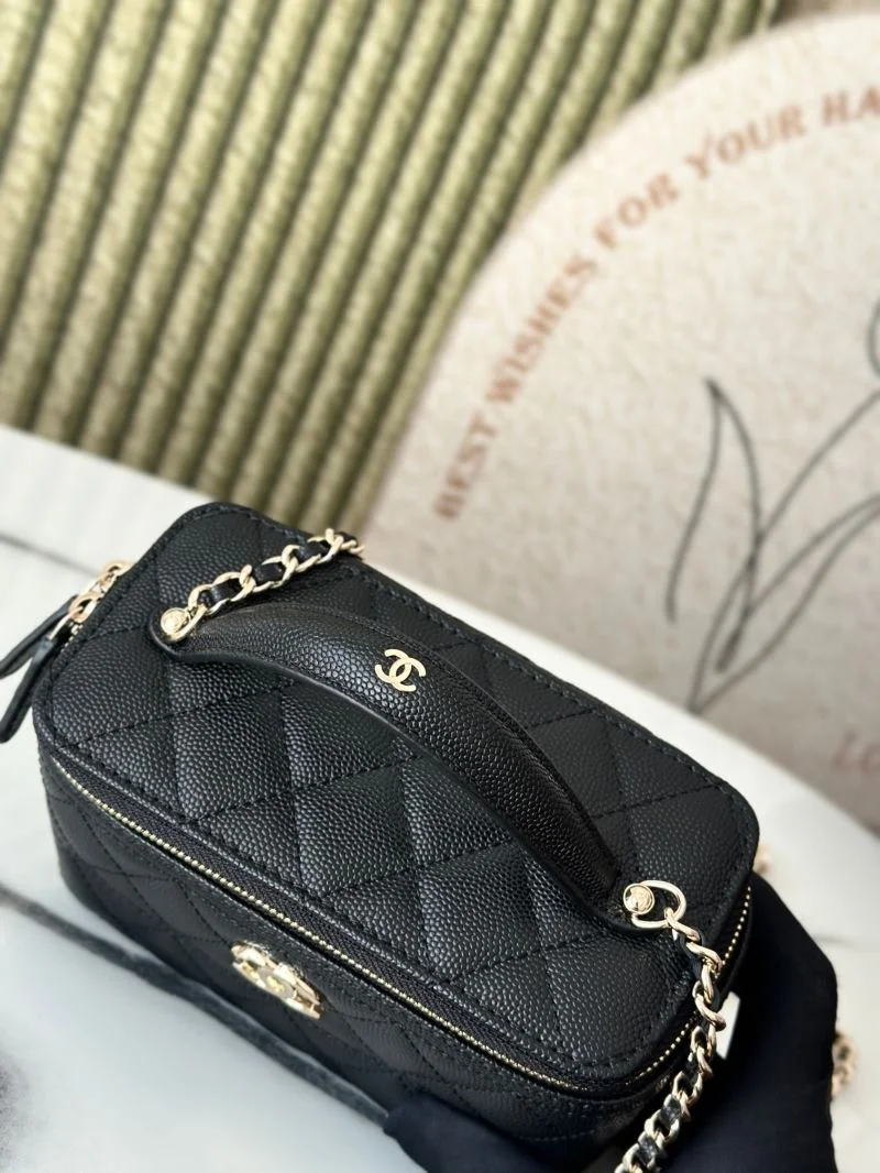 High fidelity Chanel Cosmetic Bags