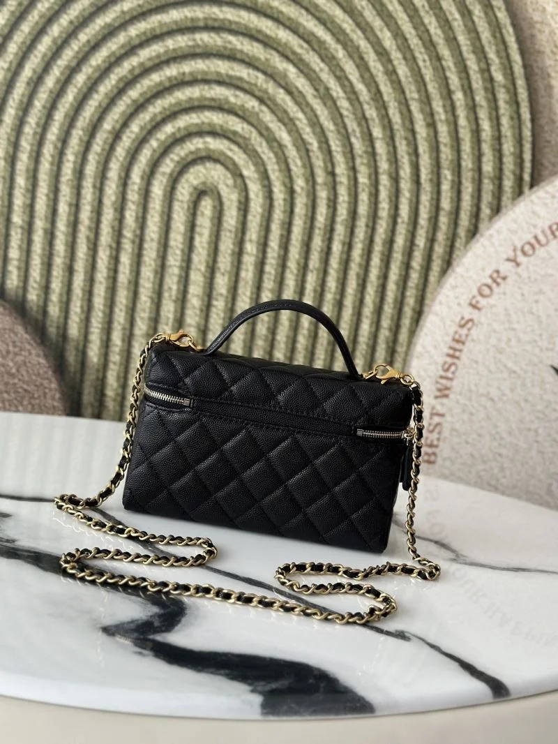 Cut-rate Chanel Cosmetic Bags