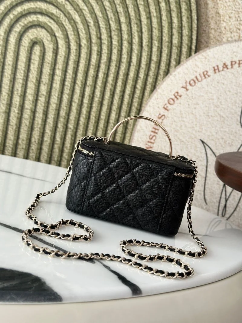Low-cost Chanel Cosmetic Bags