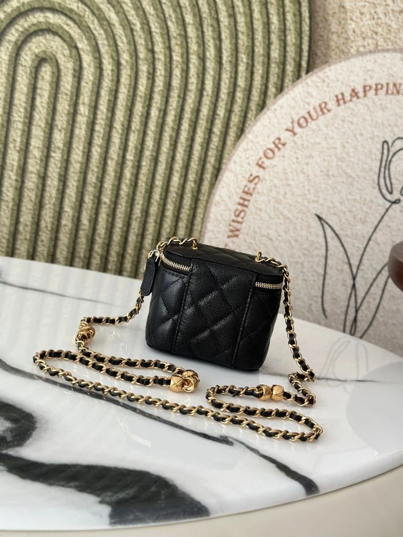 Accurate model Chanel Cosmetic Bags