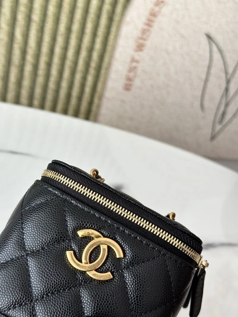 Accurate model Chanel Cosmetic Bags