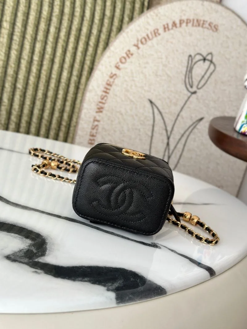 Accurate model Chanel Cosmetic Bags