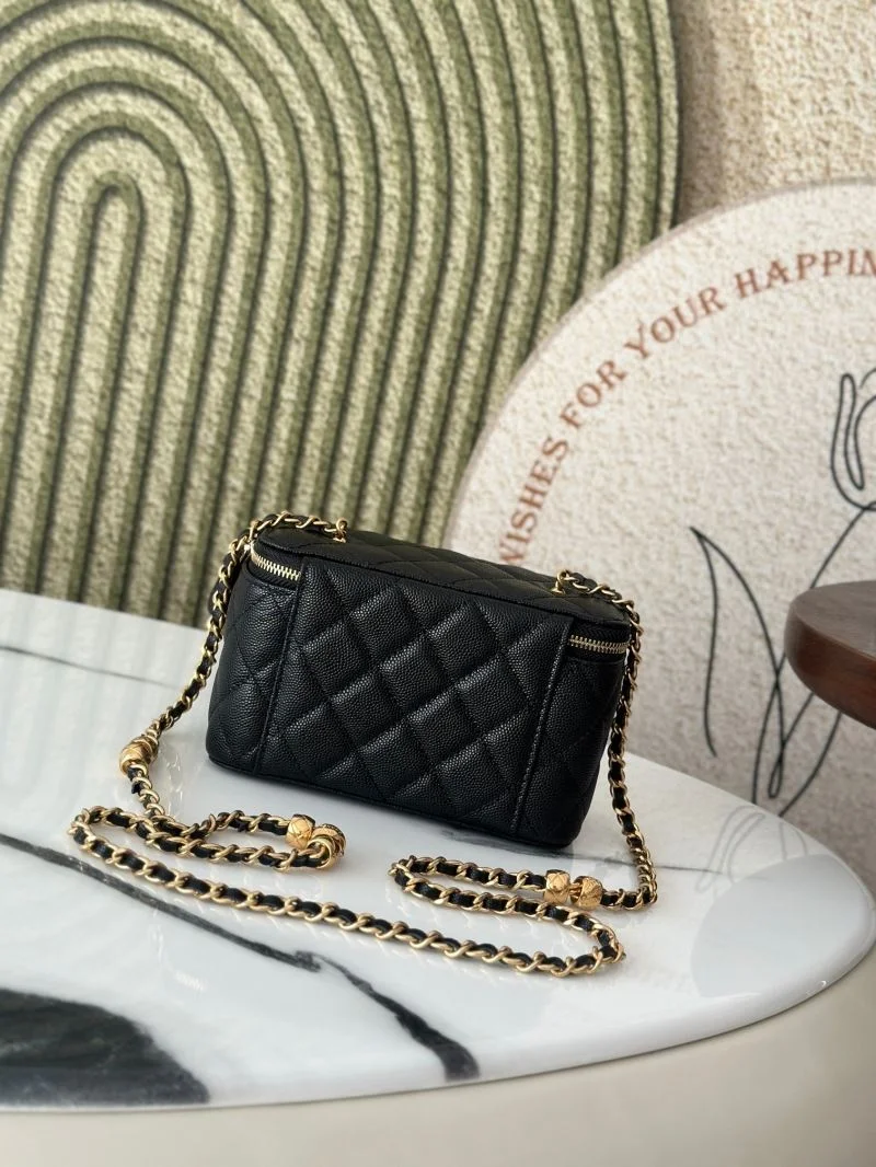 Accurate model Chanel Cosmetic Bags
