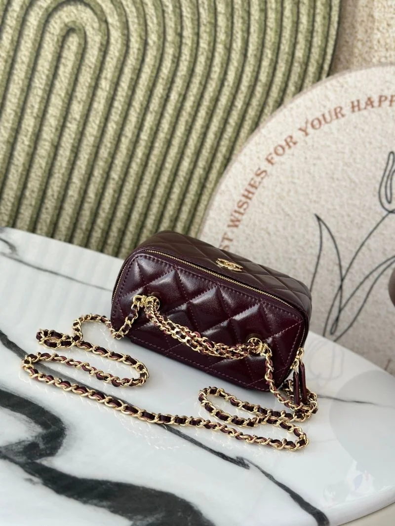High fidelity Chanel Cosmetic Bags